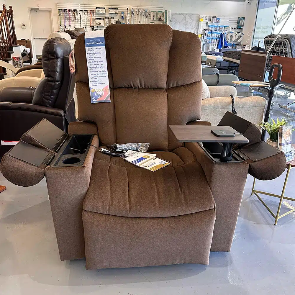 Regal PR-504 Power Lift Recliner (Open Box) - Medfirst Homecare